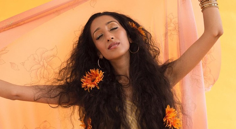 Indian American R&B Singer Raveena Aurora Comes Up With Bollywood ...